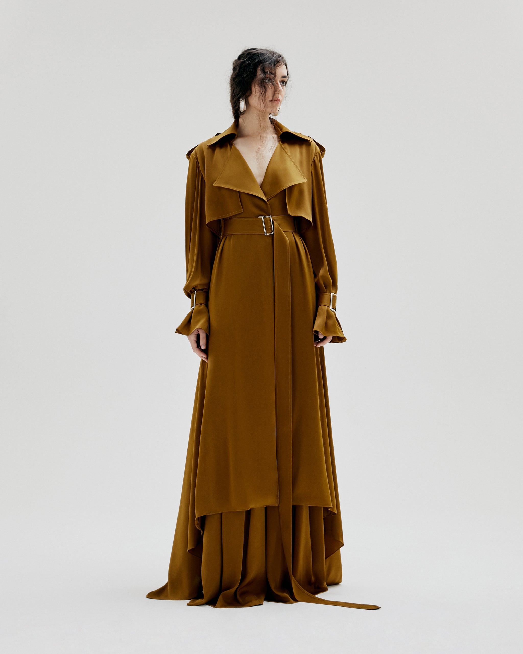 CRUSHED SATIN LAYER TRENCH COAT